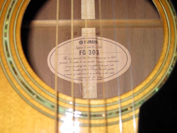 YAMAHA FG-303: JUNK LOG
